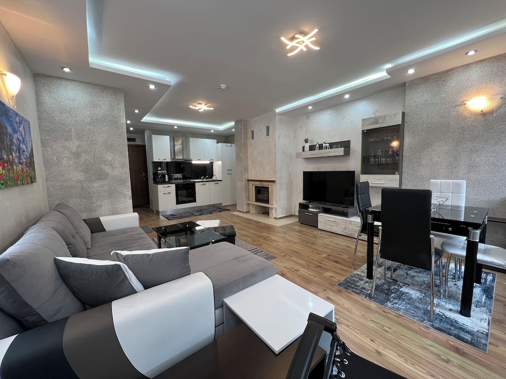 Tulip Apartment High-end, Grand Resort Pamporovo - Bulgaria