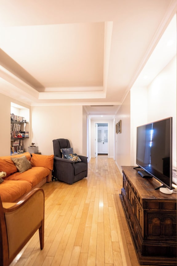 Sophisticated Coastal Elegance: Luxurious 4-bedroom Condo Apartment - Cascaes