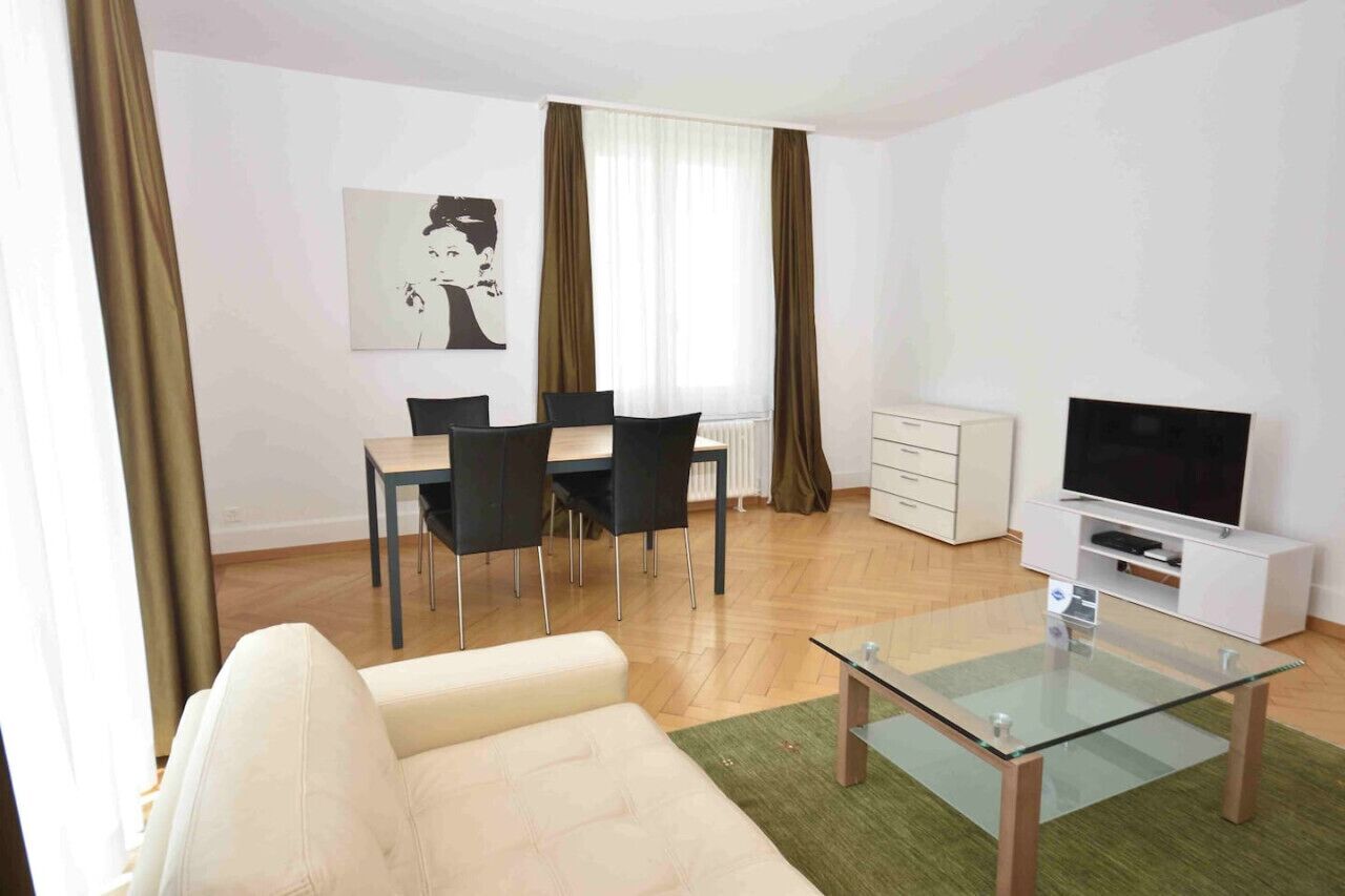 2br Flat Near Lake And Central - Stardust 22 - Zurich, Switzerland