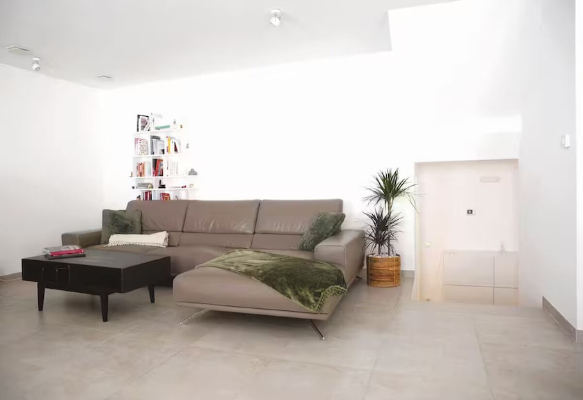 Luxury 2bd Apartment W/parking & Terrace - Luxembourg City