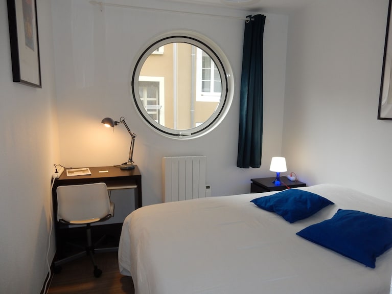 Trois Maisons Mitoyennes Centre Ville Centre Ville De Grenoble - Crolles