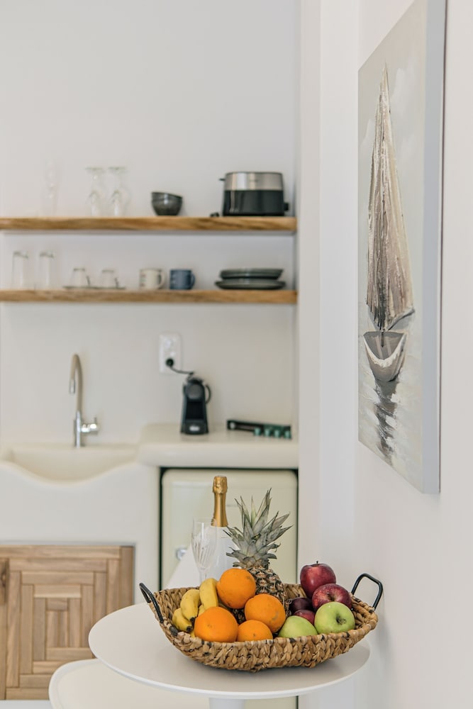 Fleria Seaview Suites - Naxos