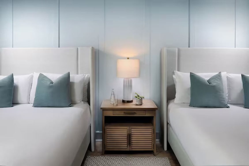 Partial Ocean Two Queen At Southernmost Beach Resort - Beach Access & Pool! - Key West, FL