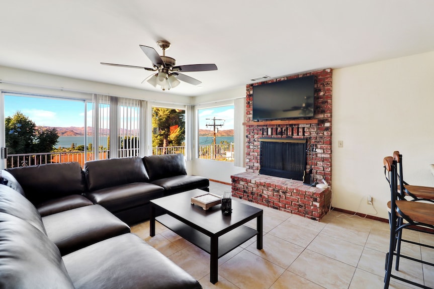 180° Lakeview 5b/3b Gameroom, Boat/rv Parking Fastwifi, Beautiful Views, Family - Perris, CA