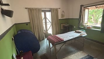 Massagens musculares profundas, 2 salas de tratamento, massagens