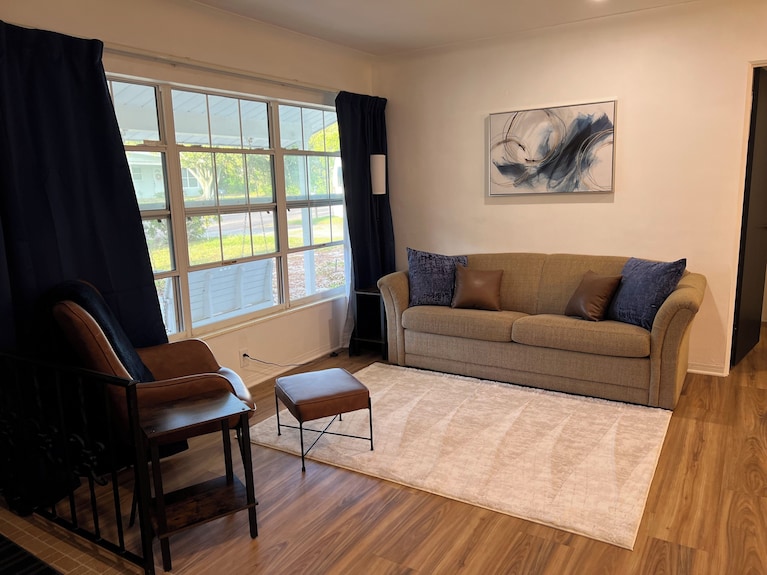 3-bedroom Immaculate Home In Lovely Melbourne With Wifi, Fitness Room, Ac - Melbourne, FL