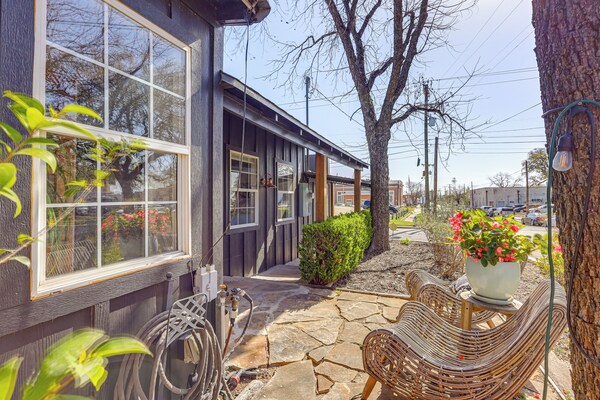 Creekside Cottage W/ Deck & Hot Tub In Belton - Temple, TX