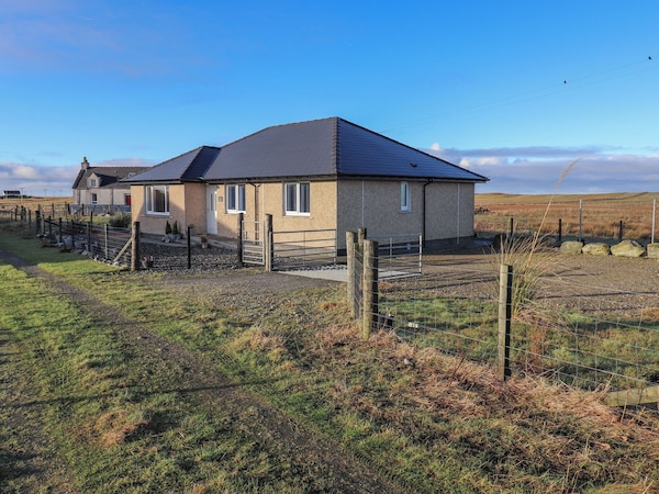 Lapwing Cottage - South Uist