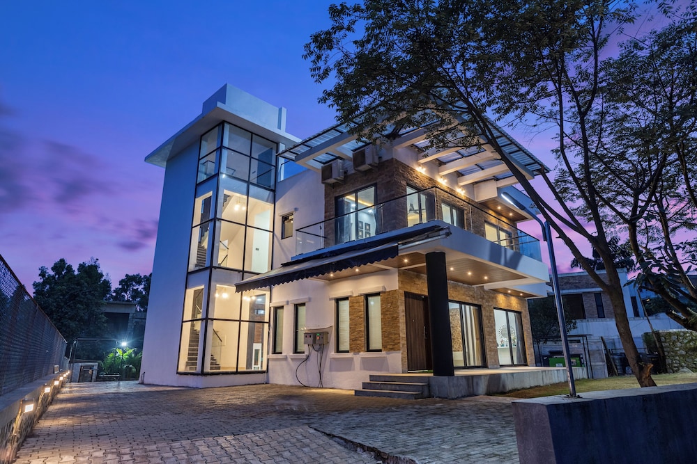 Stay Leisurely Villa Portia Lonavala - Lonavala