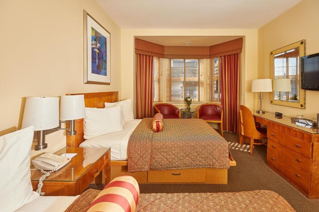 Explore More Of Philadelphia! Pet-friendly Property Near National Liberty Museum - Camden, NJ