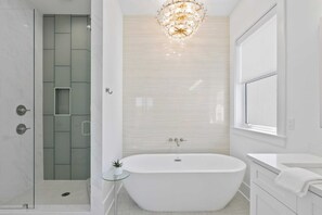 Casa (Multiple Bedrooms) | Interior