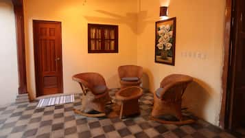 Quarto Duplo ou Twin Clássico | Sala de estar