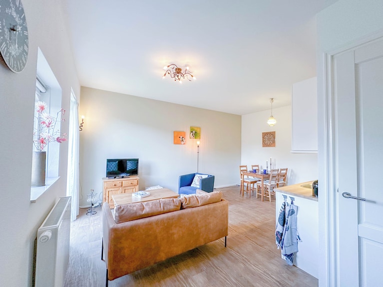 Fine Ground-floor Apartment With Private Garden - Dordrecht