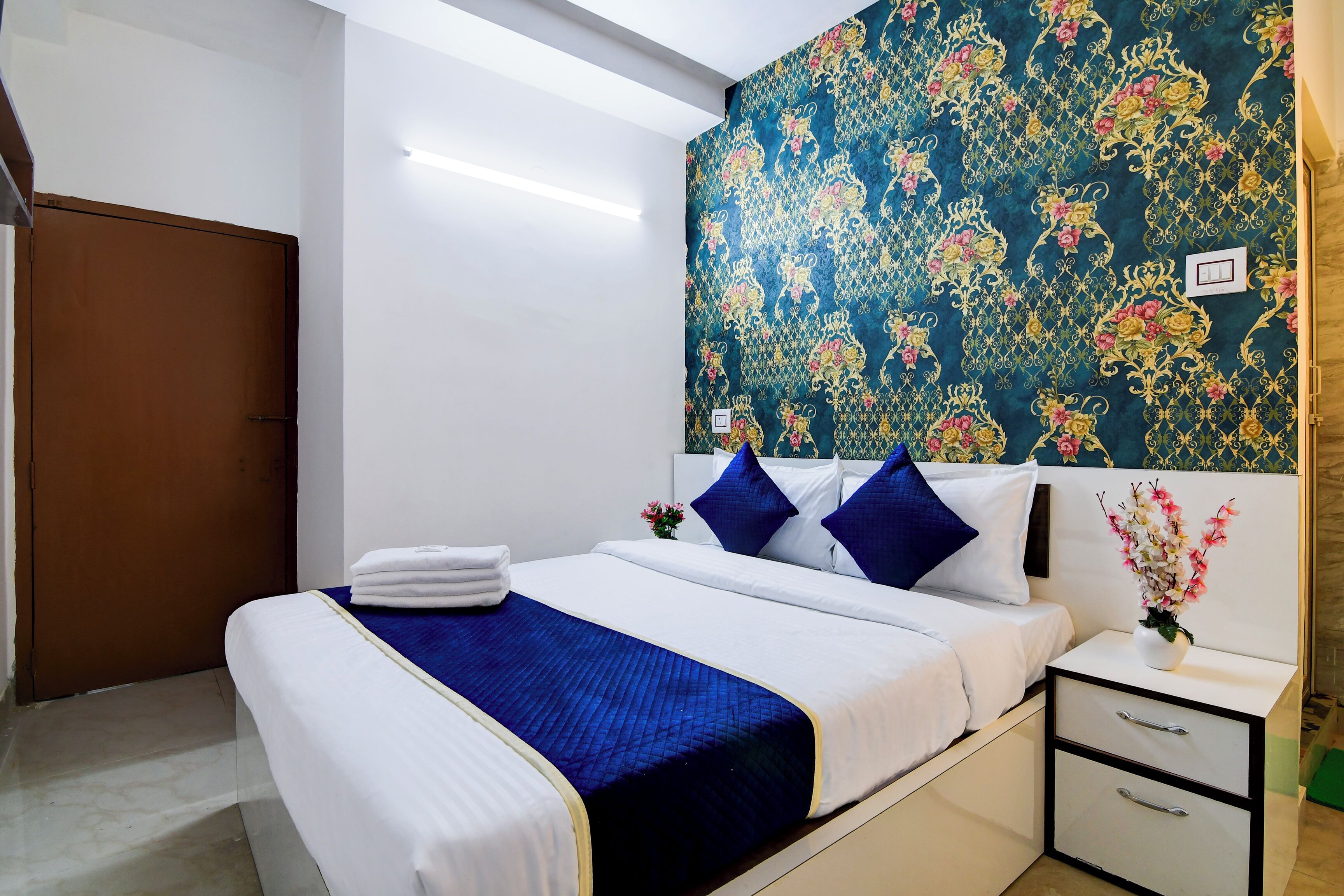 Quarto Clássico com Cama de Casal | Wi-fi grátis 