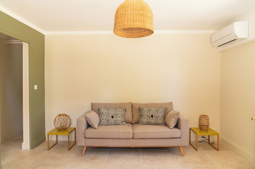 Appartement Dans Maison De Campagne Lumineuse - Orange