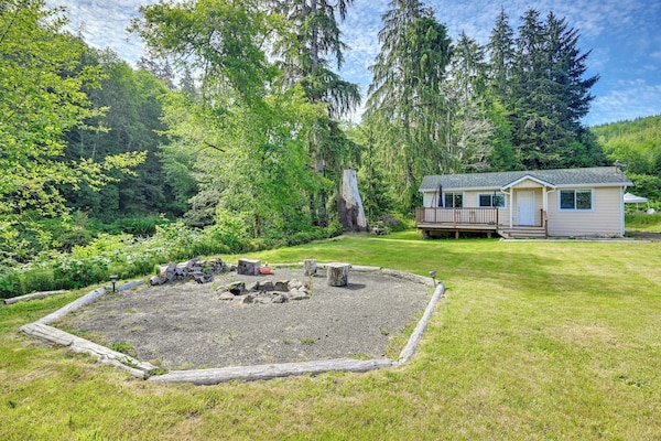 Walk To Beach: Creek-front Sekiu Home W/ Fire Pit! - Neah Bay, WA