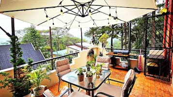 Dormitório Partilhado, 1 quarto, varanda | Terraço/pátio interior