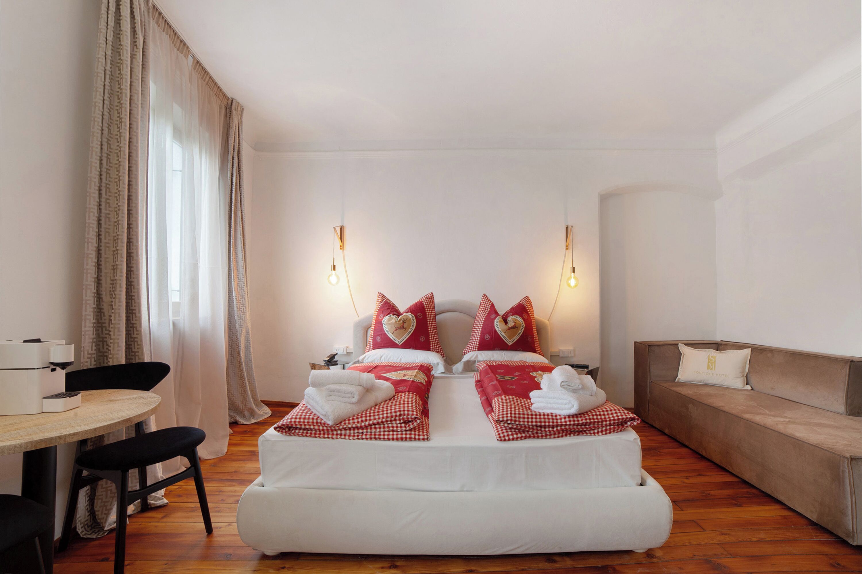 Room 'King Suite' With Mountain View And Wi-fi - Merano