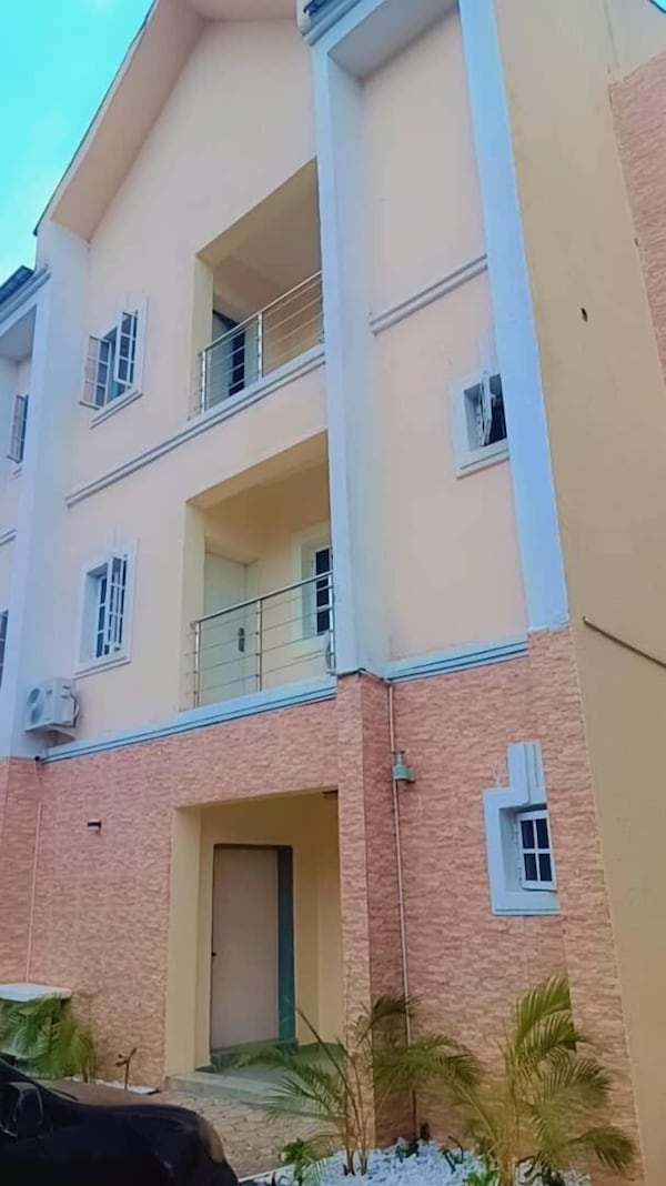 Nero Carbon Apartment - Abuja