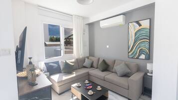 Villa, 2 quartos, piscina privativa, vista para o jardim | Sala