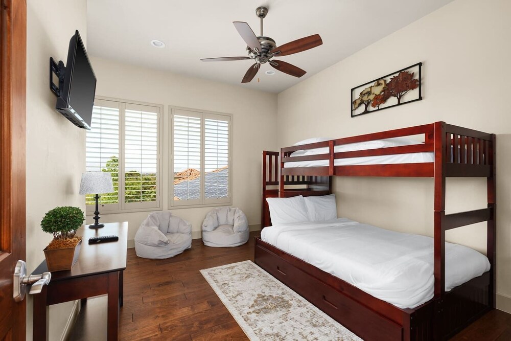 Vista Sol Villa | Lake Days + Pool Nights - Travis County | Vrbo