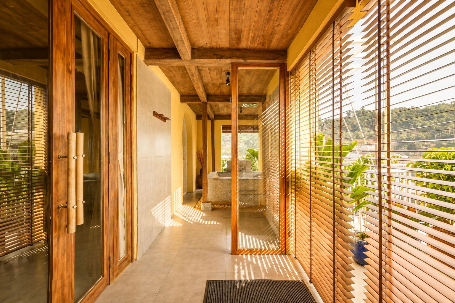 Signature Suite With Valley View | Casa de banho | Artigos de higiene pessoal grátis, um secador de cabelo, chinelos 