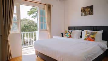Double Room with Balcony | Terraço/pátio interior