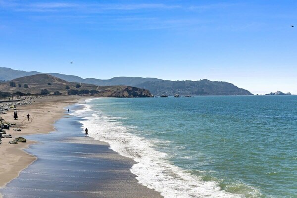 @ Marbella Lane - Home With Majestic Ocean Views - Daly City