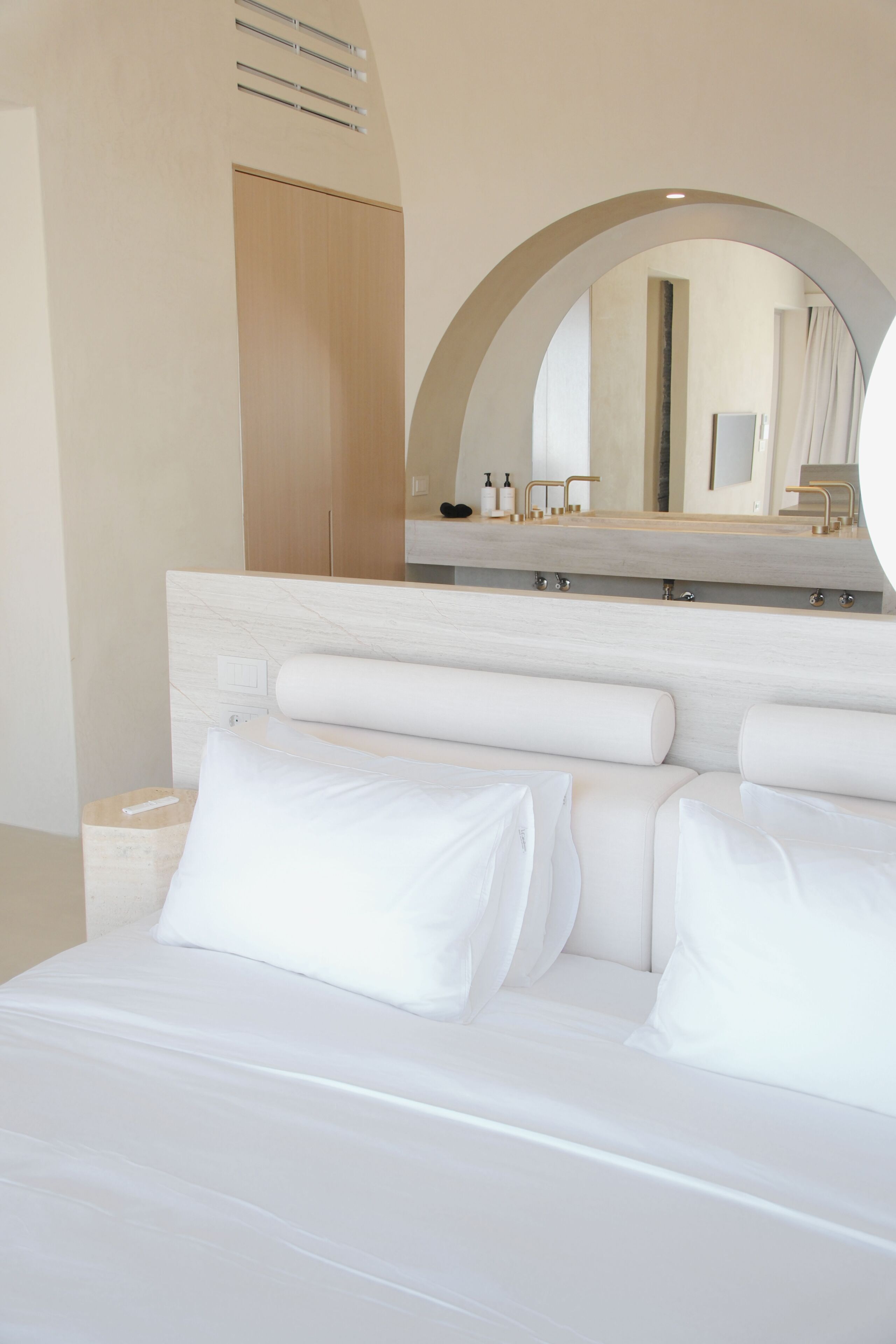 Vila, 2 quartos, piscina particular, vista para o mar | Roupas de cama de algodão egípcio, roupas de cama premium