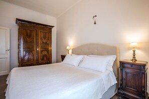 Casa | 3 quartos, secretária, internet de alta velocidade 