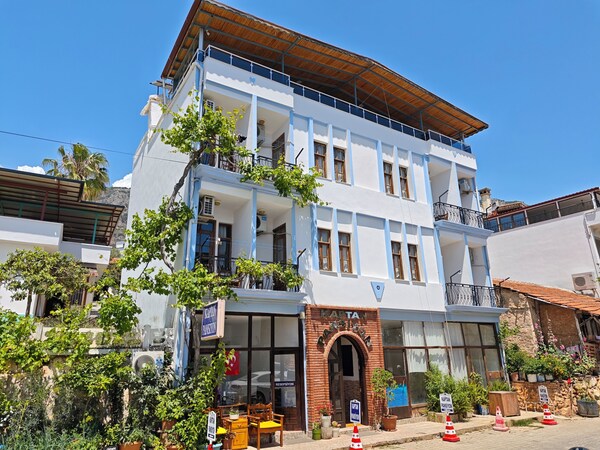 Kaptan Pansiyon - Kaş