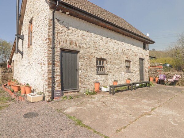 Tipyn Bach - South Wales