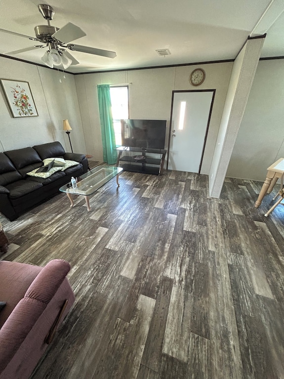 3-bedroom 2 Bathroom New Mobile Home In Beautiful Englewood With Wifi, Ac - Florida
