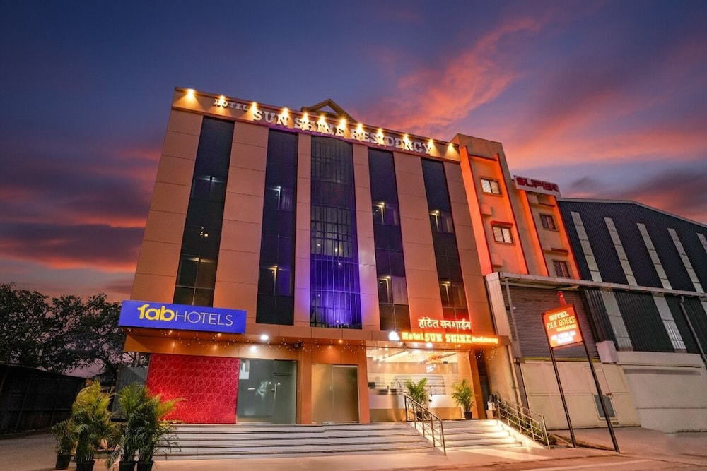 Fabhotel Sunshine Residency - Thane