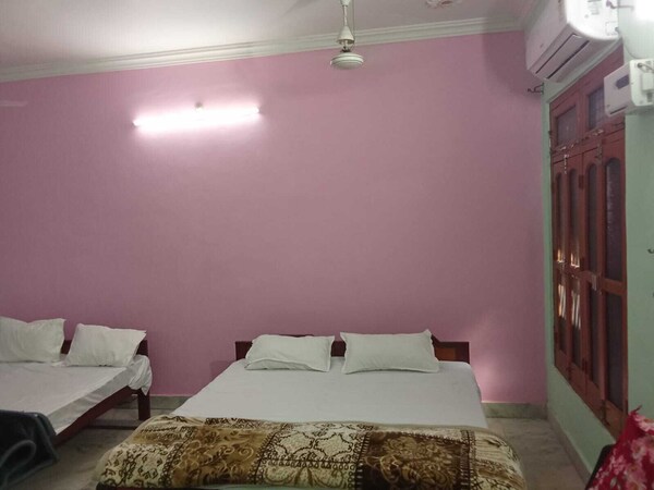 Ramakantam Home Stay - Faizabad