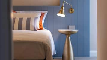 Quarto Duplo ou Twin, varanda | Wi-fi grátis, roupa de cama fornecida