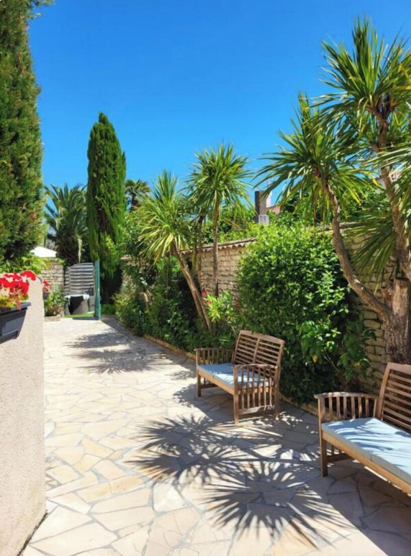 Le Clos Des Sternes - La Flotte