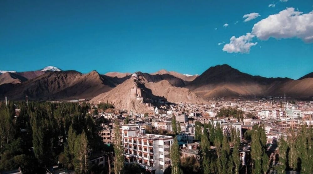 Tsokar Retreat - Leh