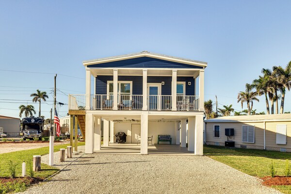 1 Mi To Beach Access: Home W/ Porch In Fort Myers! - Sanibel Island, FL