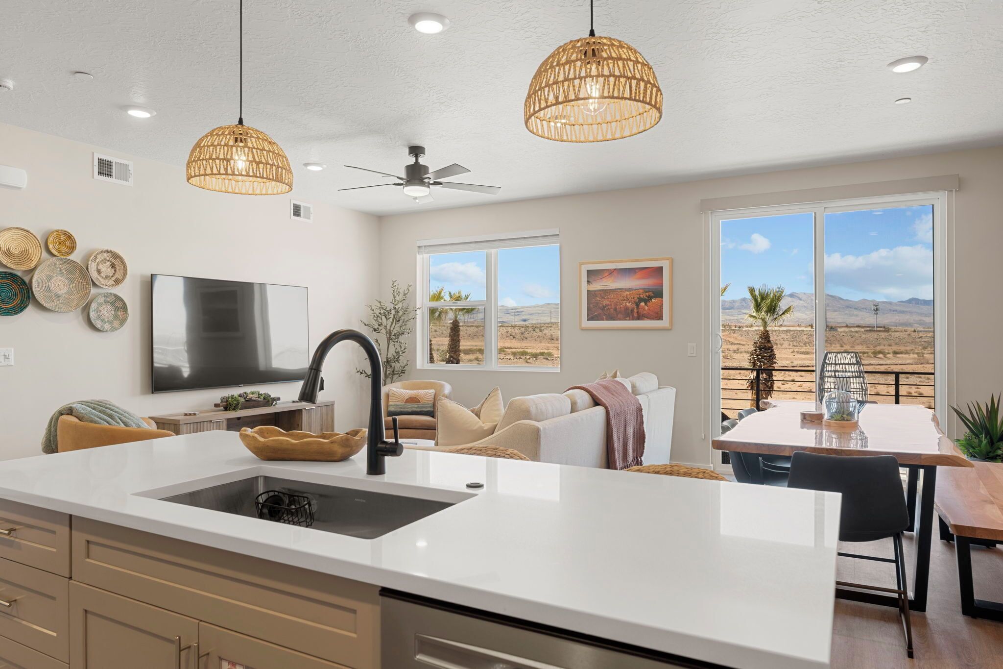 Chasing Sunsets: Desert Color Lagoon + Beaches - St. George