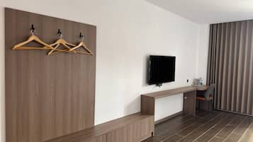 Roupa de alta qualidade, edredões de penas, secretária