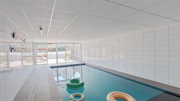 Piscina interior