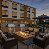 Área para churrascos e piqueniques