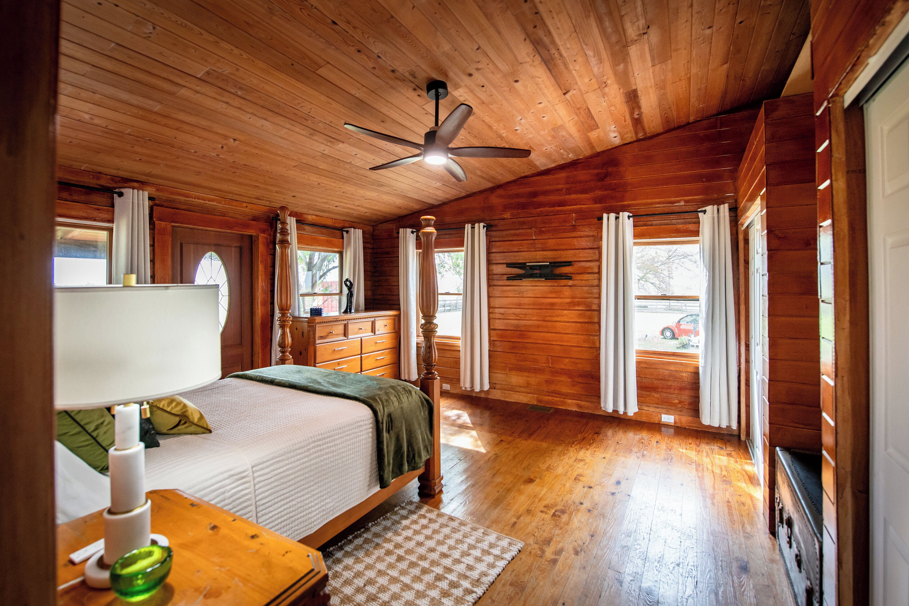 Peaceful Farm Cabin Getaway, 2br W/ Wifi, Ac & Sunrise Views - Florida