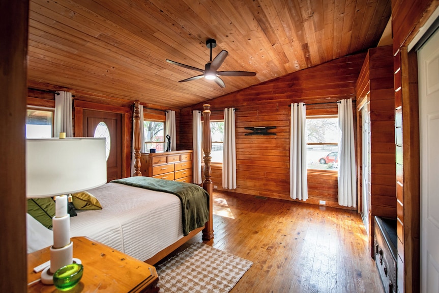 Peaceful Farm Cabin Getaway, 2br W/ Wifi, Ac & Sunrise Views - Florida