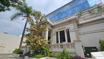 Fachada da propriedade