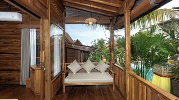 One Bedroom Wooden Suite | Terraço/pátio interior