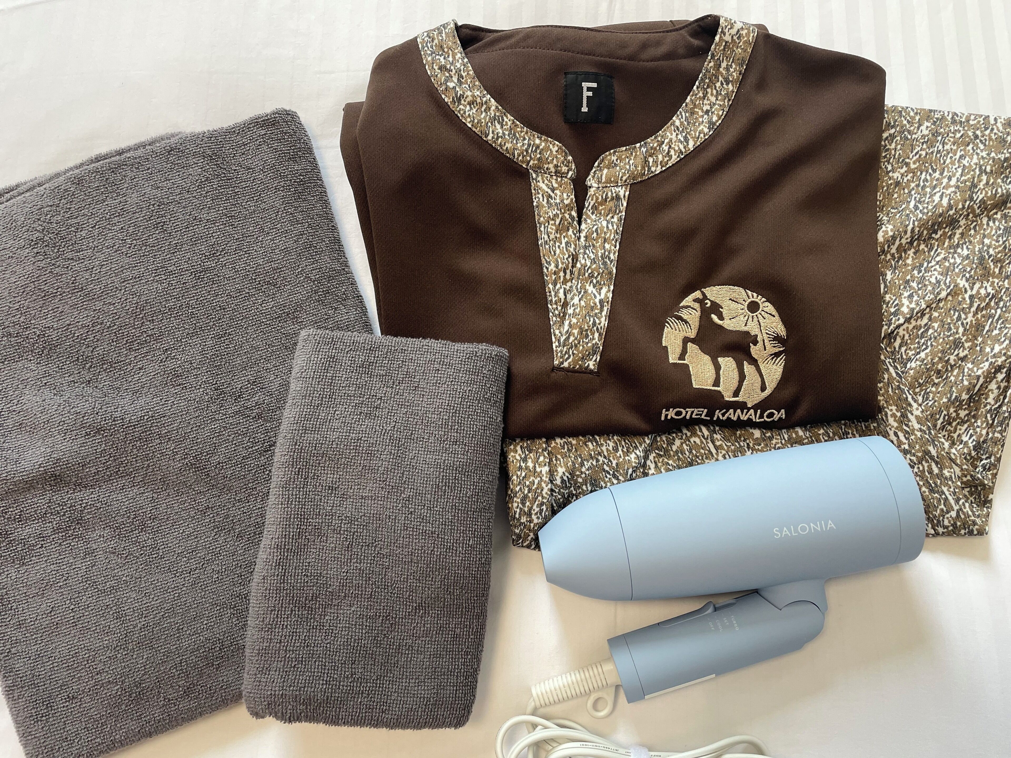 Escrivaninha, Wi-Fi de cortesia, roupa de cama