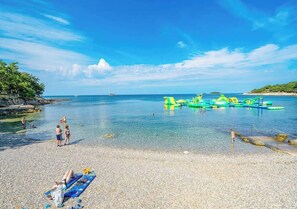 Praia particular, bar na praia 