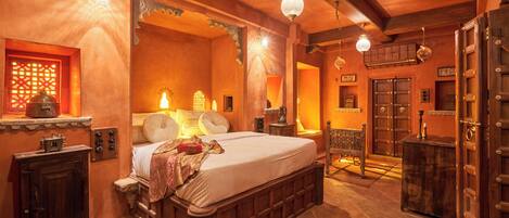 Suíte estúdio superluxo | Roupas de cama premium, quartos à prova de som, Wi-Fi de cortesia